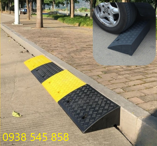 Bục dốc lên xuống xe máy, xe hơi